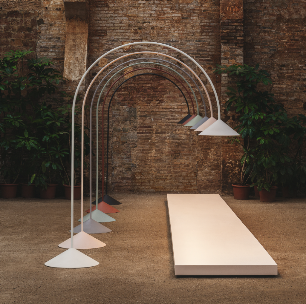 Out (outdoor) - Eikelenboom